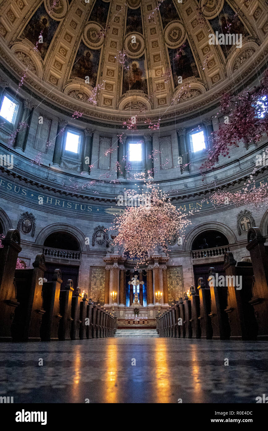 Interior of Frederik's Church (Frederiks Kirke), known as the Marble ...