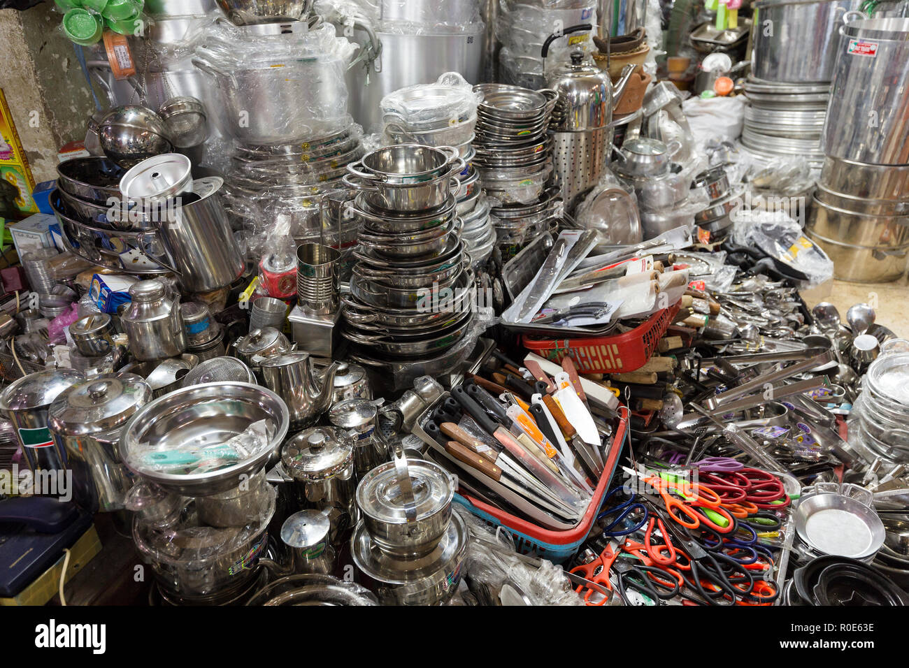 Kitchen utensils Asian shop in the Cho Binh Tay market, saigon, Vietnam ...