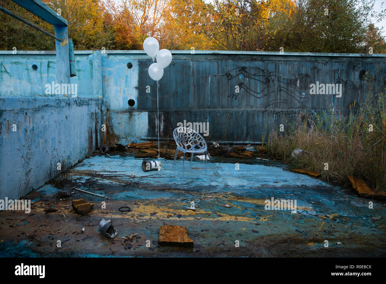 Abandoed hi-res stock photography and images - Alamy