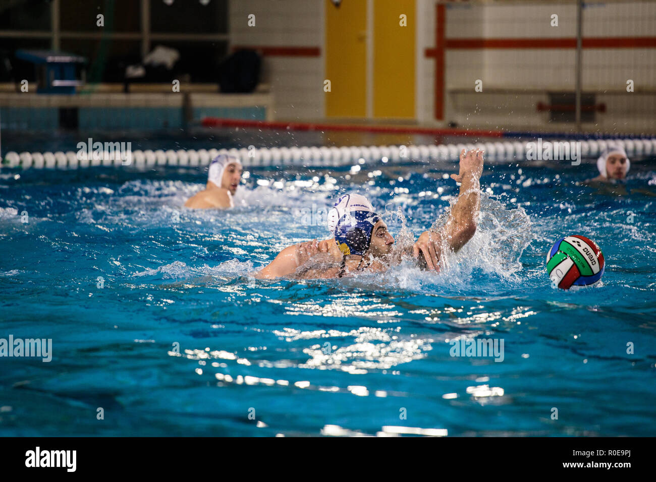 Two waterpolo players during a contrast action - A series of shots ...