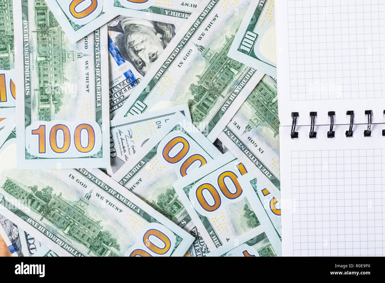 Notebook for notes on money background from one hundred dollars Stock ...