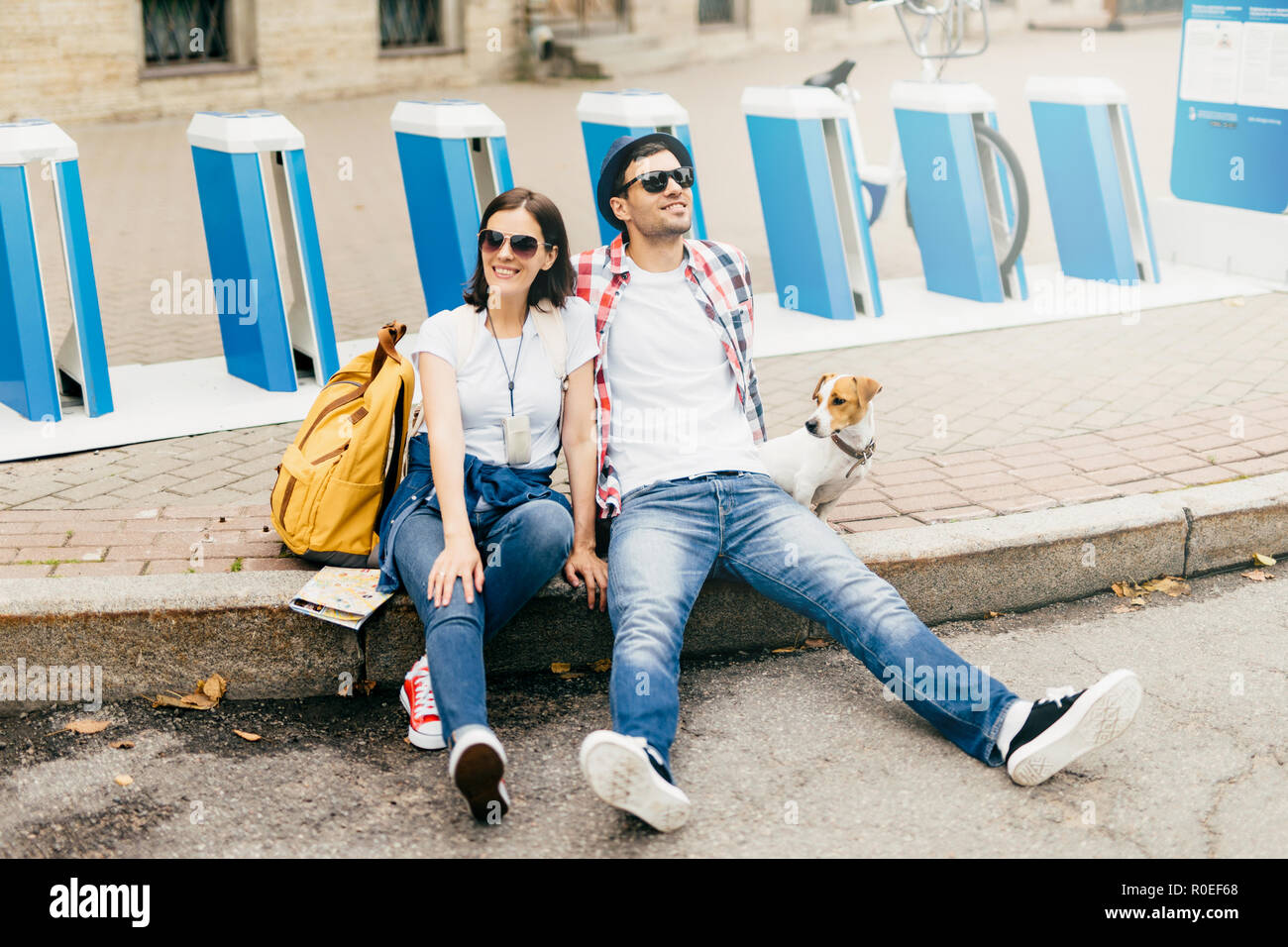 Tired tourist map hi-res stock photography and images - Alamy