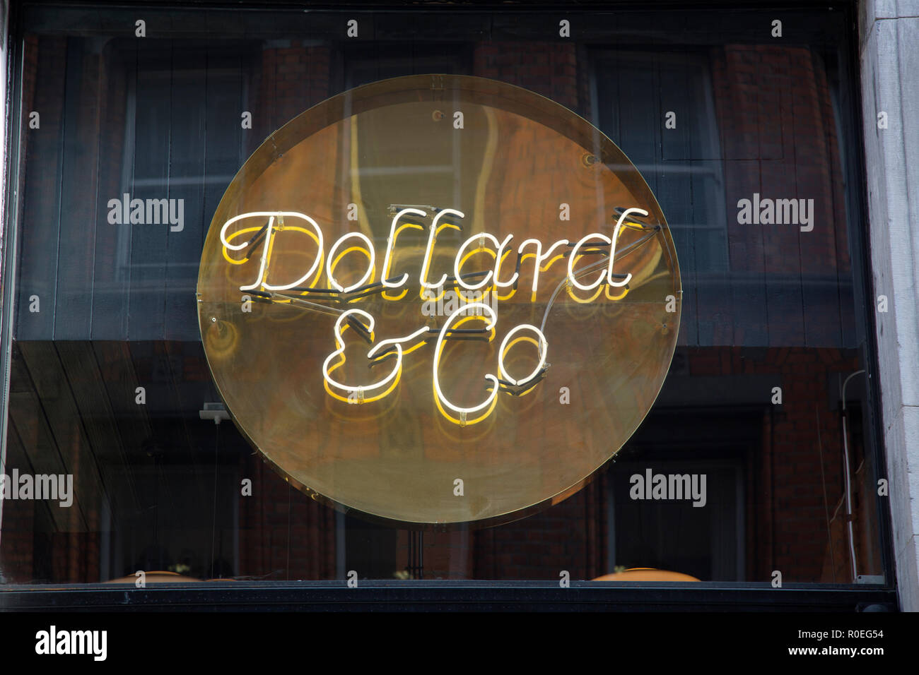 Dolland hi-res stock photography and images - Alamy