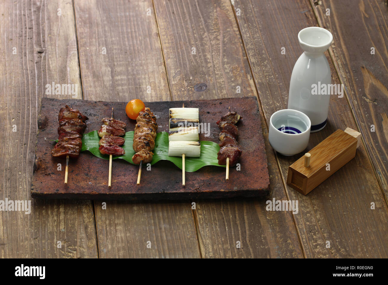yakitori, japanese grilled chicken skewers variety Stock Photo - Alamy