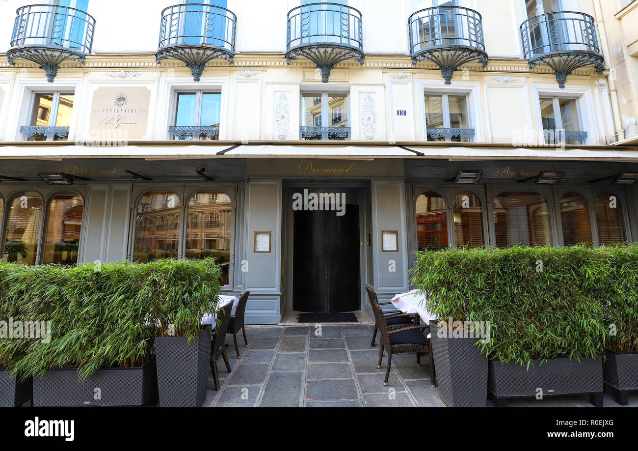 Drouant paris hi-res stock photography and images - Alamy