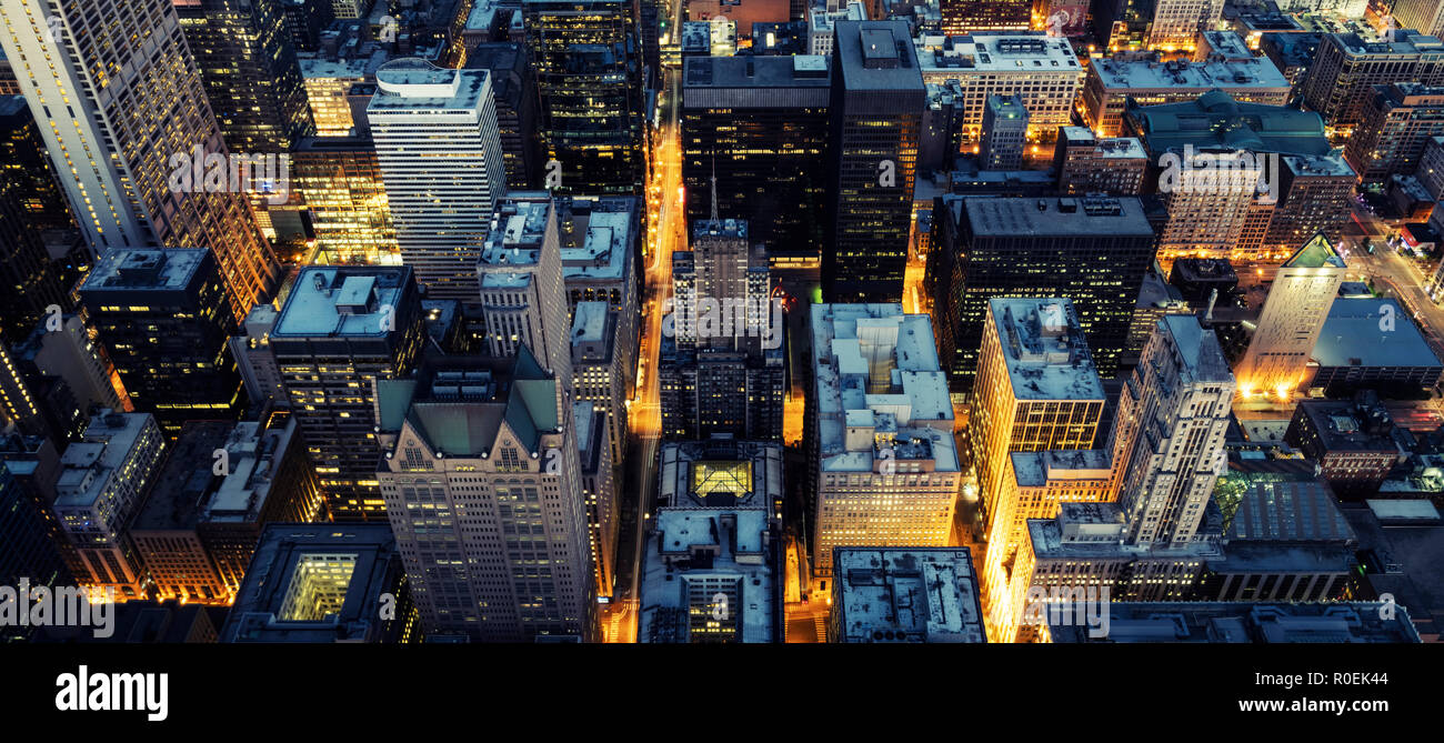 Aerial view of Chicago downtown by night Stock Photo - Alamy