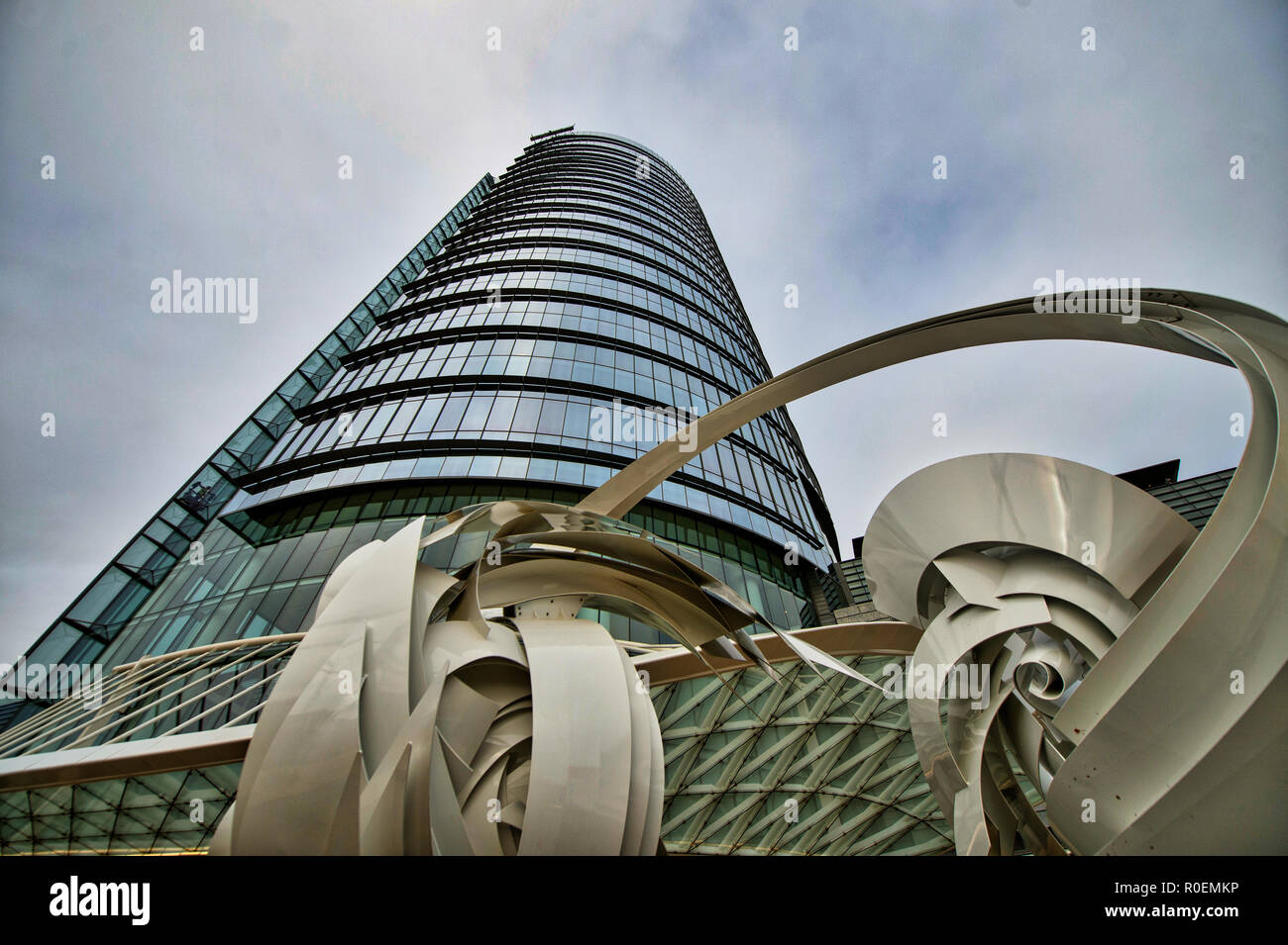 Silver line mclean metro hi-res stock photography and images - Alamy