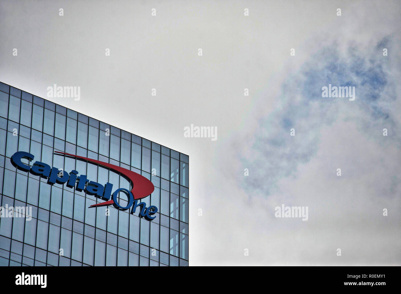 Silver line mclean metro hi-res stock photography and images - Alamy