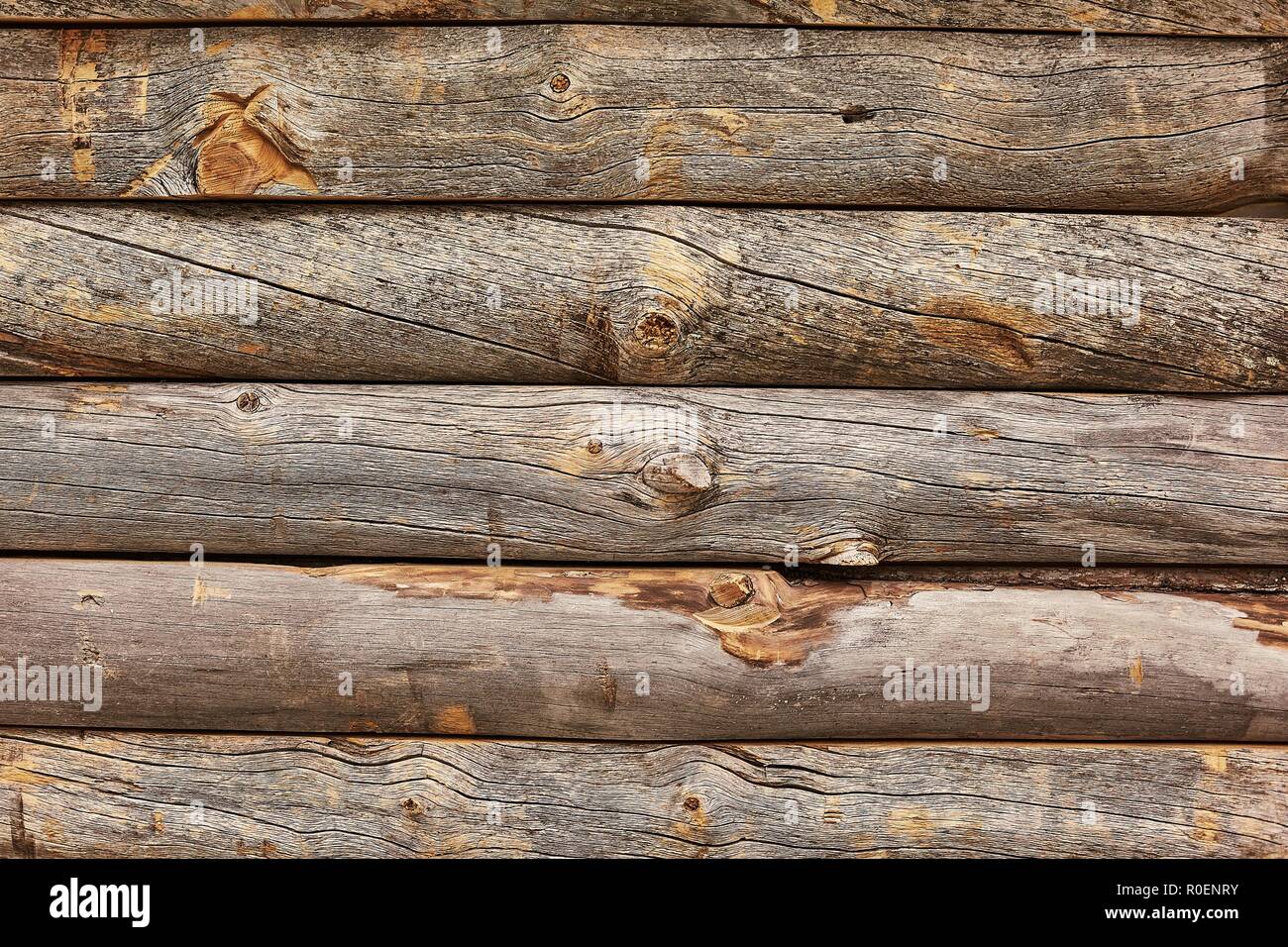Wooden Log Wall Stock Photo - Alamy