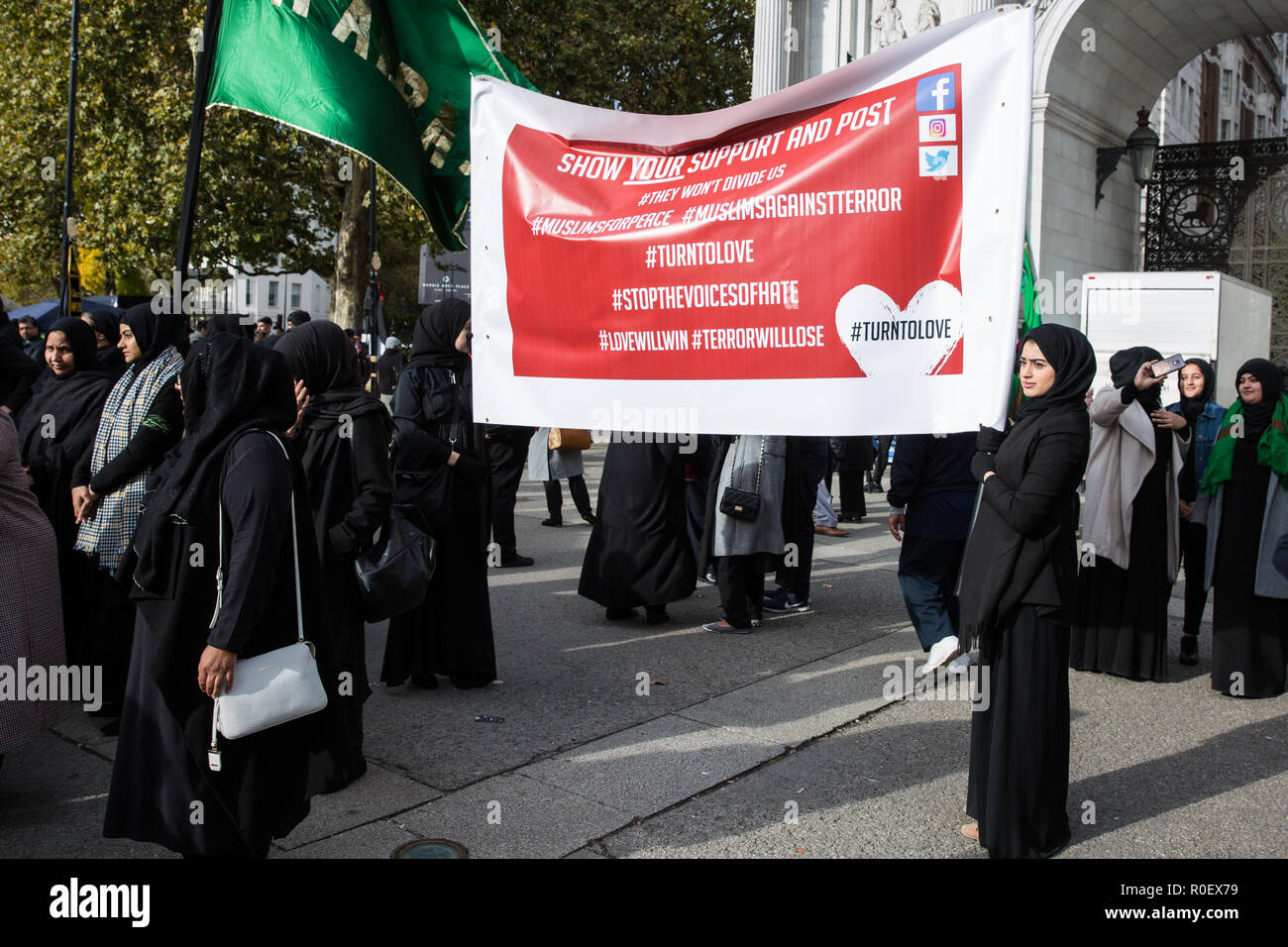Annual arbaeen shia pilgrimage hi-res stock photography and images - Alamy