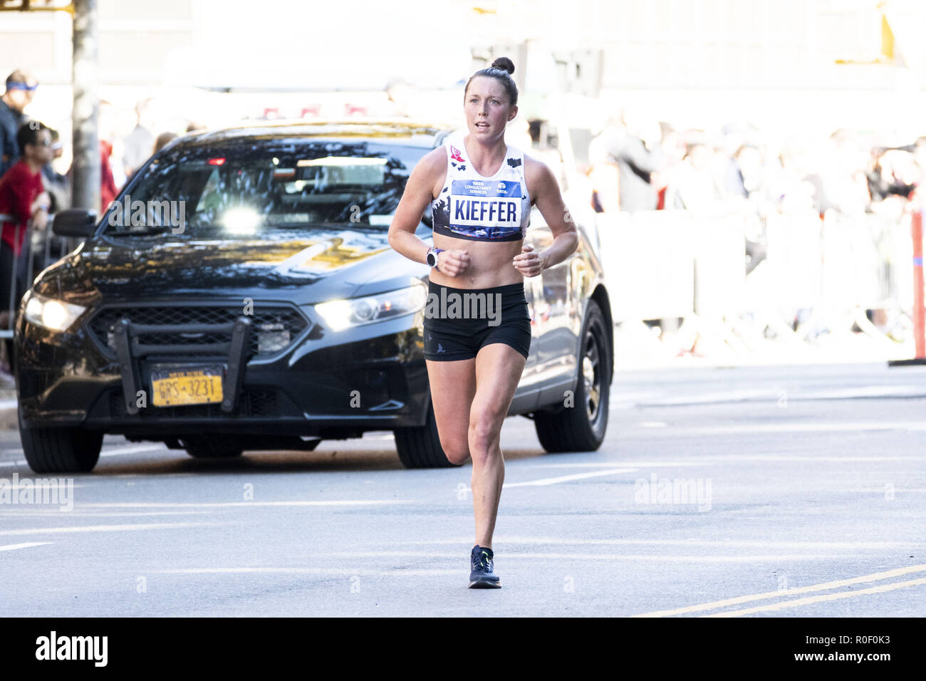 New York, NY, USA. 4th Nov, 2018. ALLIE KIEFFER (USA) running in ...