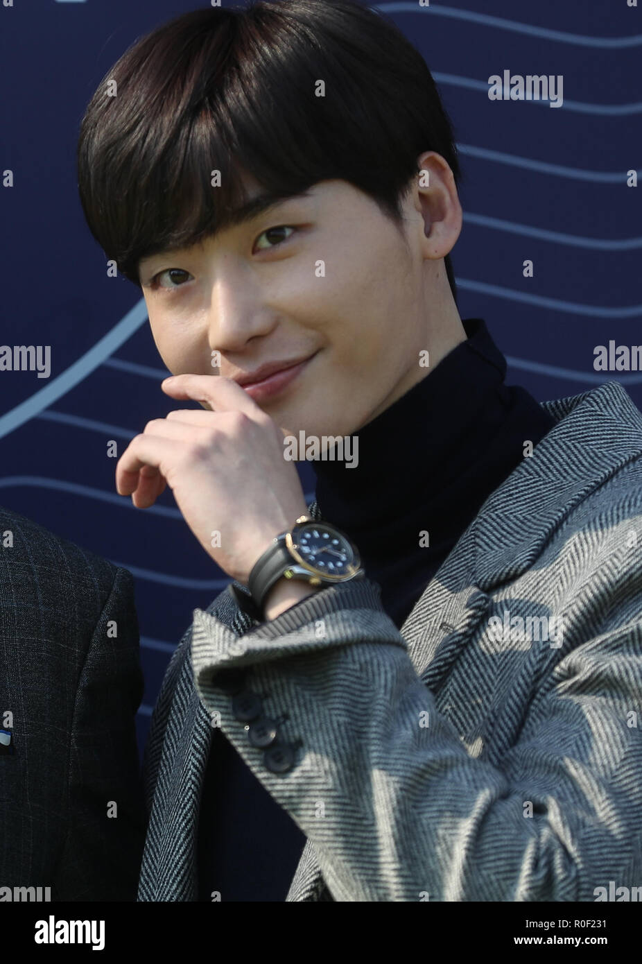 05th Nov, 2018. S. Korean actor Lee Jong-suk South Korean actor Lee ...
