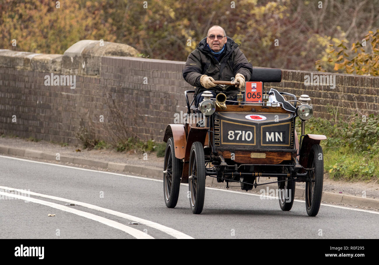 1898 panhard et levassor hi-res stock photography and images - Alamy