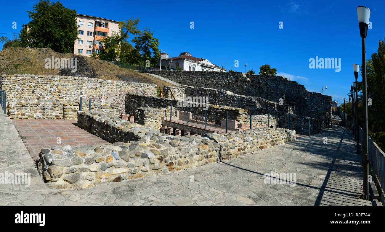 Drobeta Turnu Severin city Roman fort ruins architecture panorama Stock ...