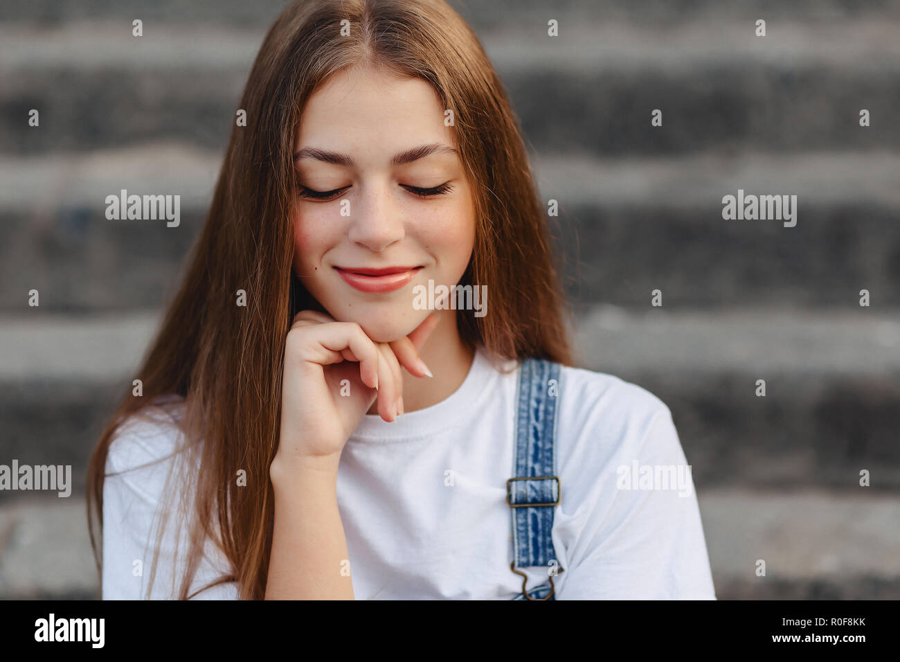 Closup portrait hi-res stock photography and images - Alamy