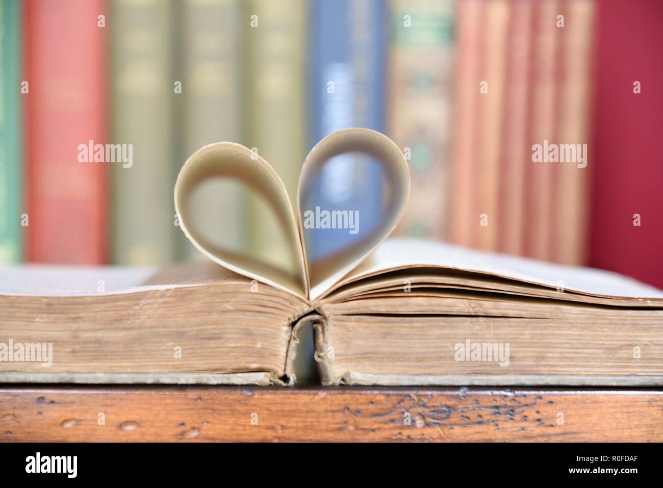 Heart book hi-res stock photography and images - Alamy