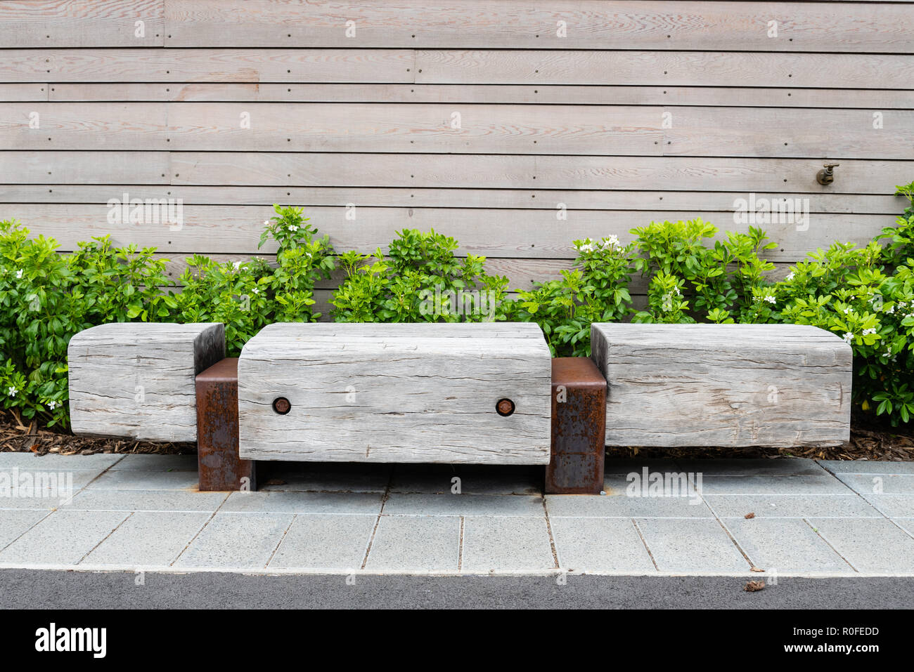 Public seating hi-res stock photography and images - Alamy