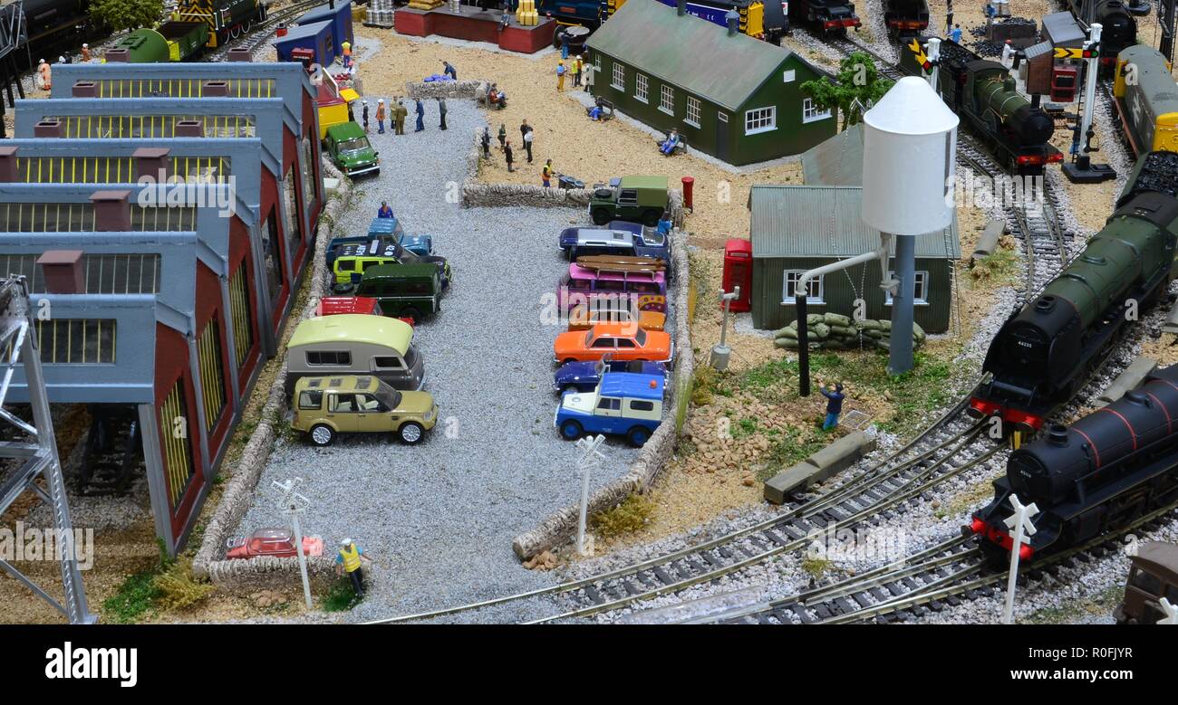 An industrial station year scene in 00 scale Stock Photo - Alamy