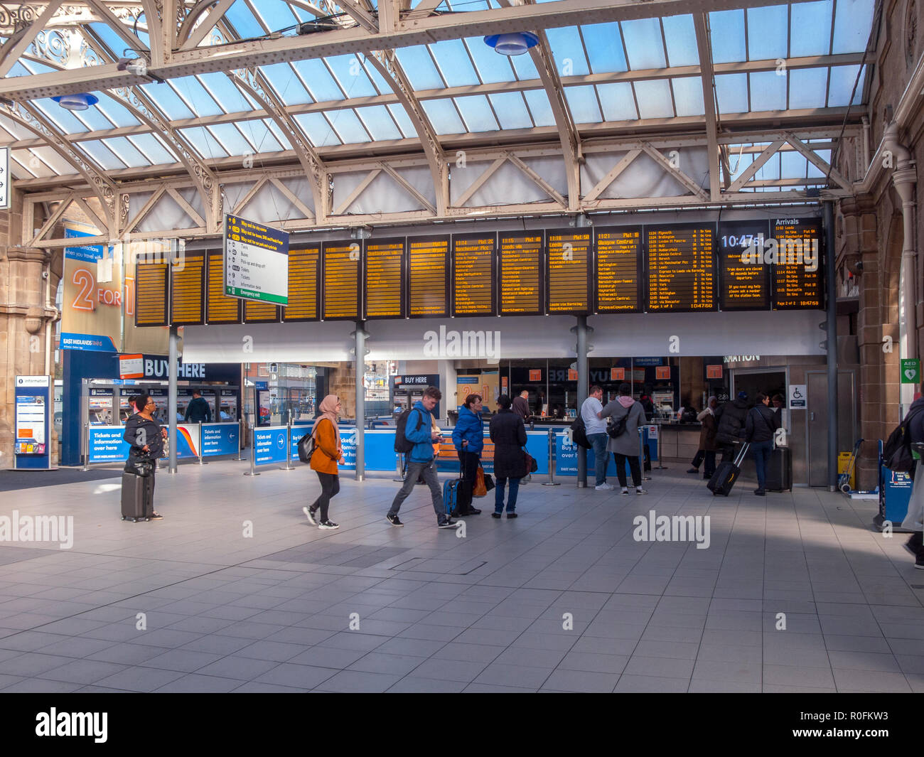 Sheffield Station Forecourt Stock Photo - Alamy