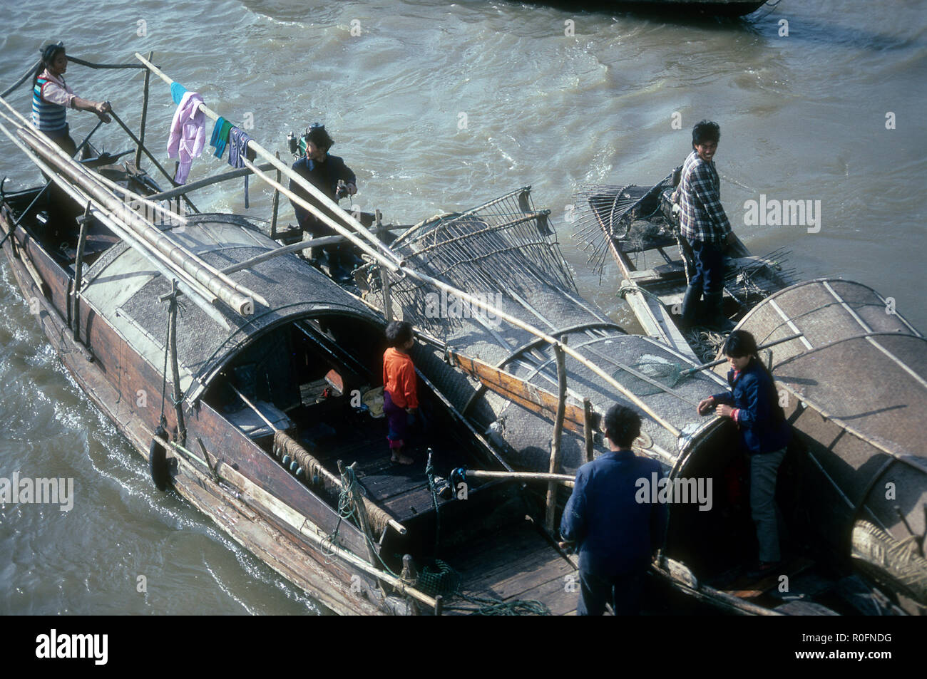 Chinese junks ship hi-res stock photography and images - Alamy