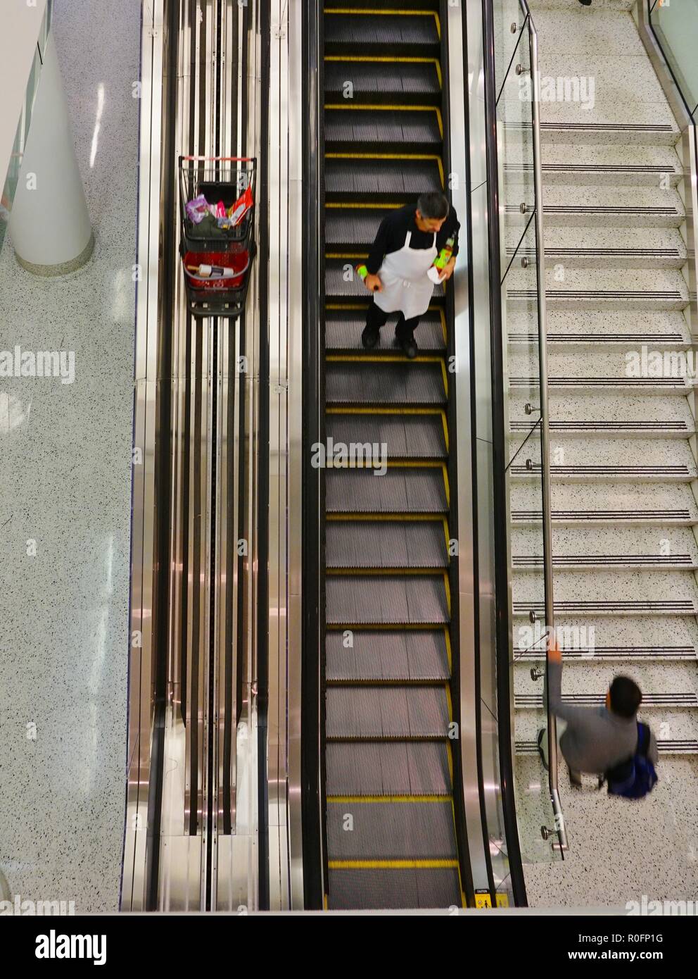 CHICAGO, IL -31 OCT 2018- View of a shopping cart conveyor escalator ...