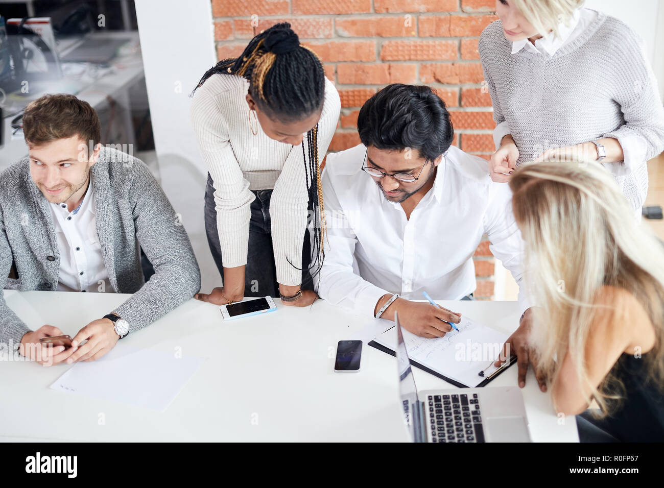 Arced hi-res stock photography and images - Alamy