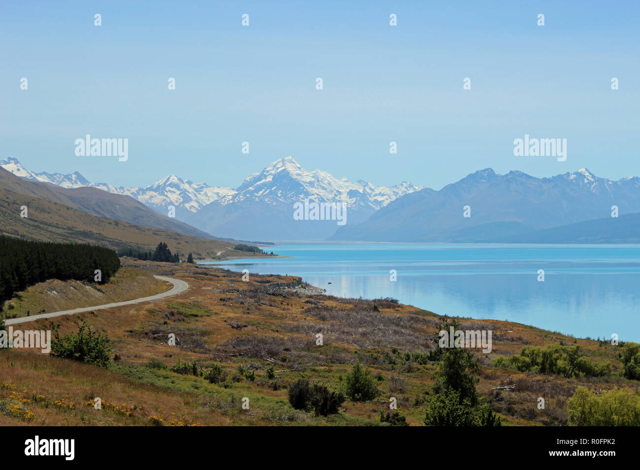 Aoraki / Mount Cook in the Mount Cook National Park, Southern Alps on ...