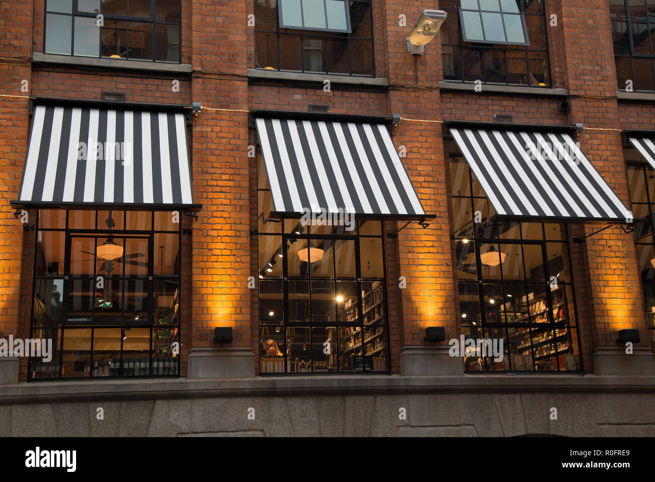 Dolland hi-res stock photography and images - Alamy