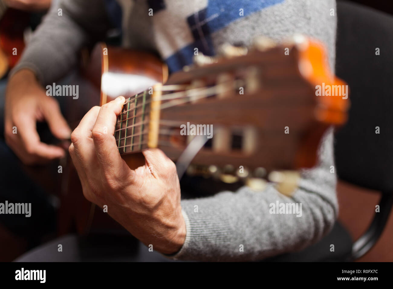 Classical guitar player hi-res stock photography and images - Alamy