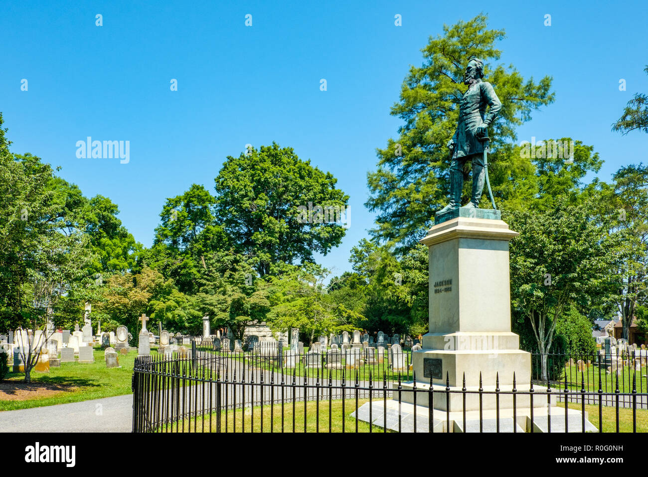 Lexington cemetery hi-res stock photography and images - Alamy