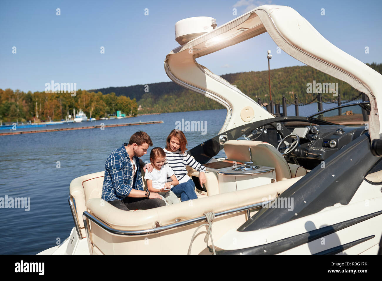 Family boating teen hi-res stock photography and images - Alamy