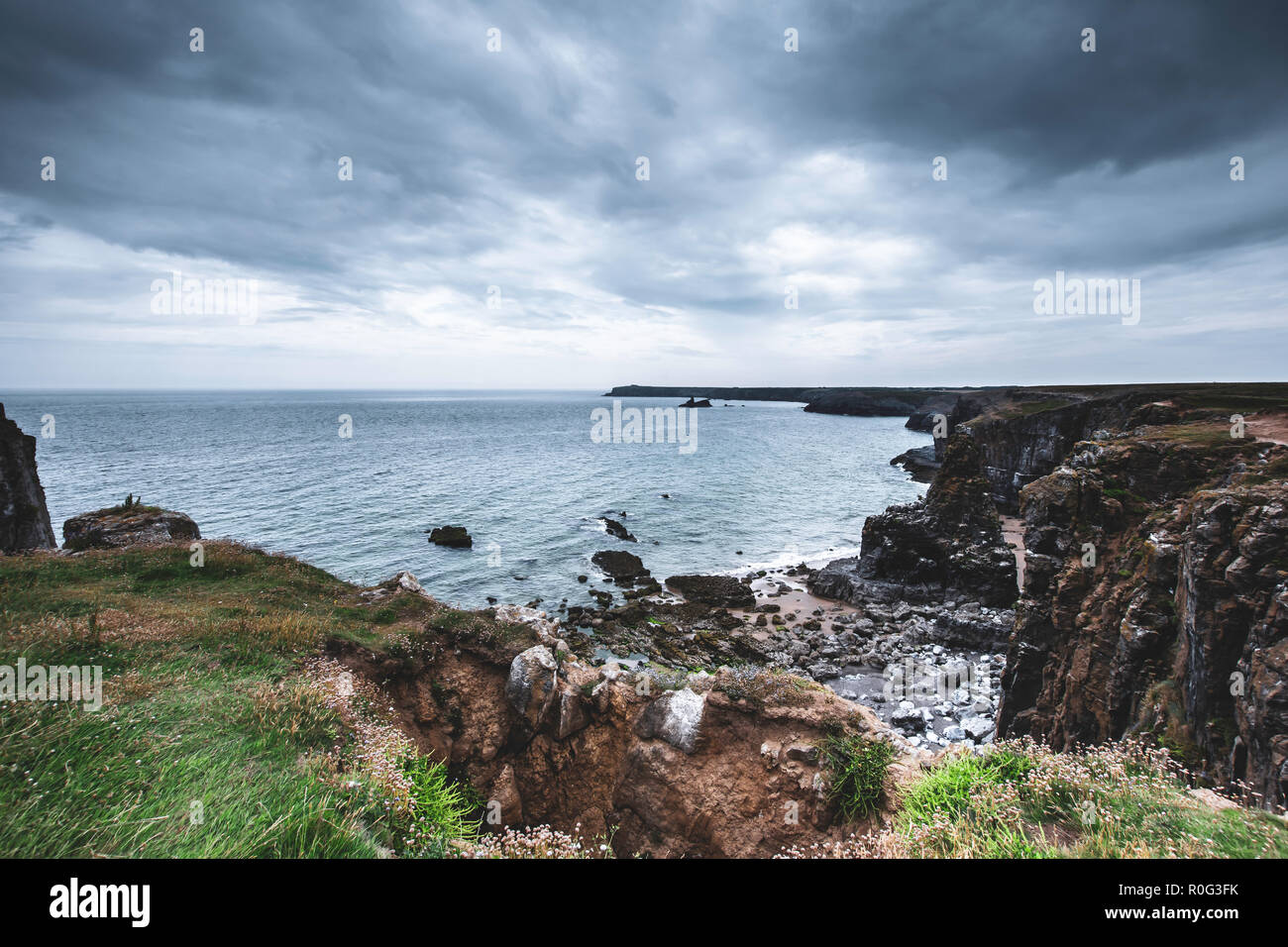 Uk scenery hi-res stock photography and images - Alamy