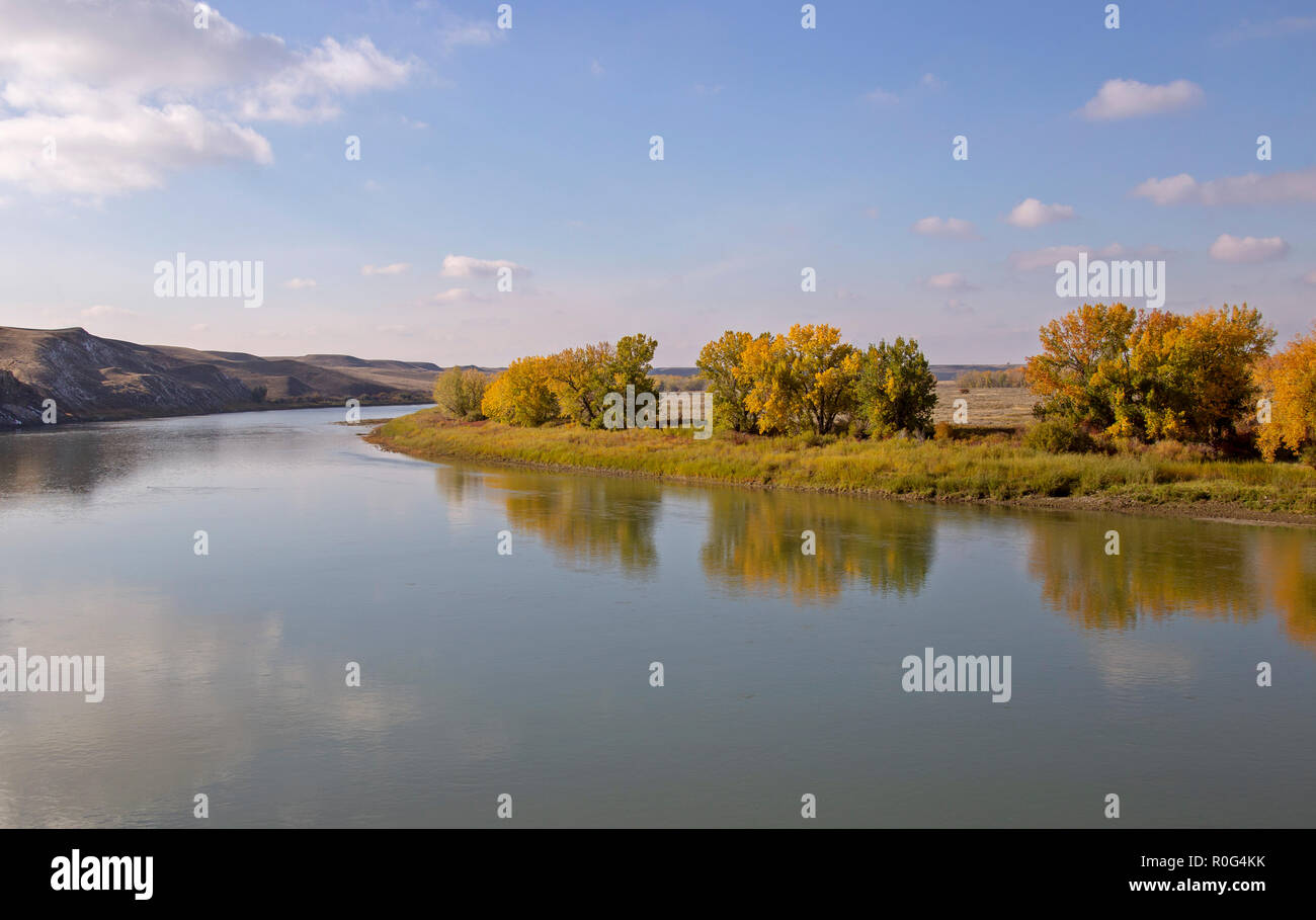 Beautiful bow river scenery hi-res stock photography and images - Alamy