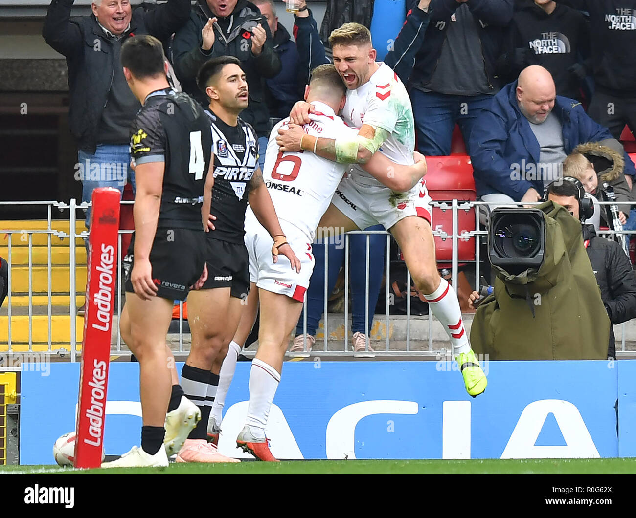 Tommy makinson of england hi-res stock photography and images - Alamy
