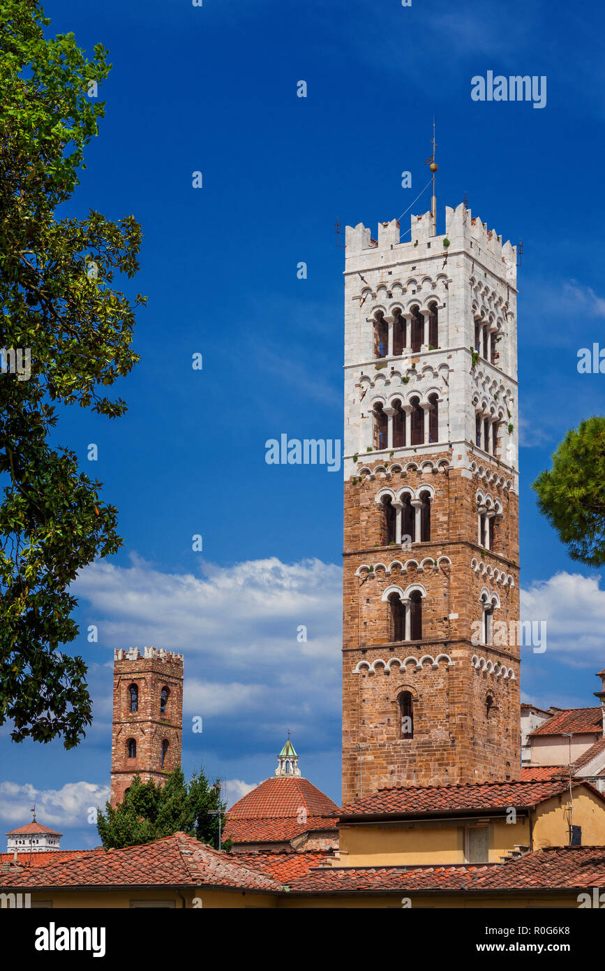 Medieval stone bell towers hi-res stock photography and images - Alamy