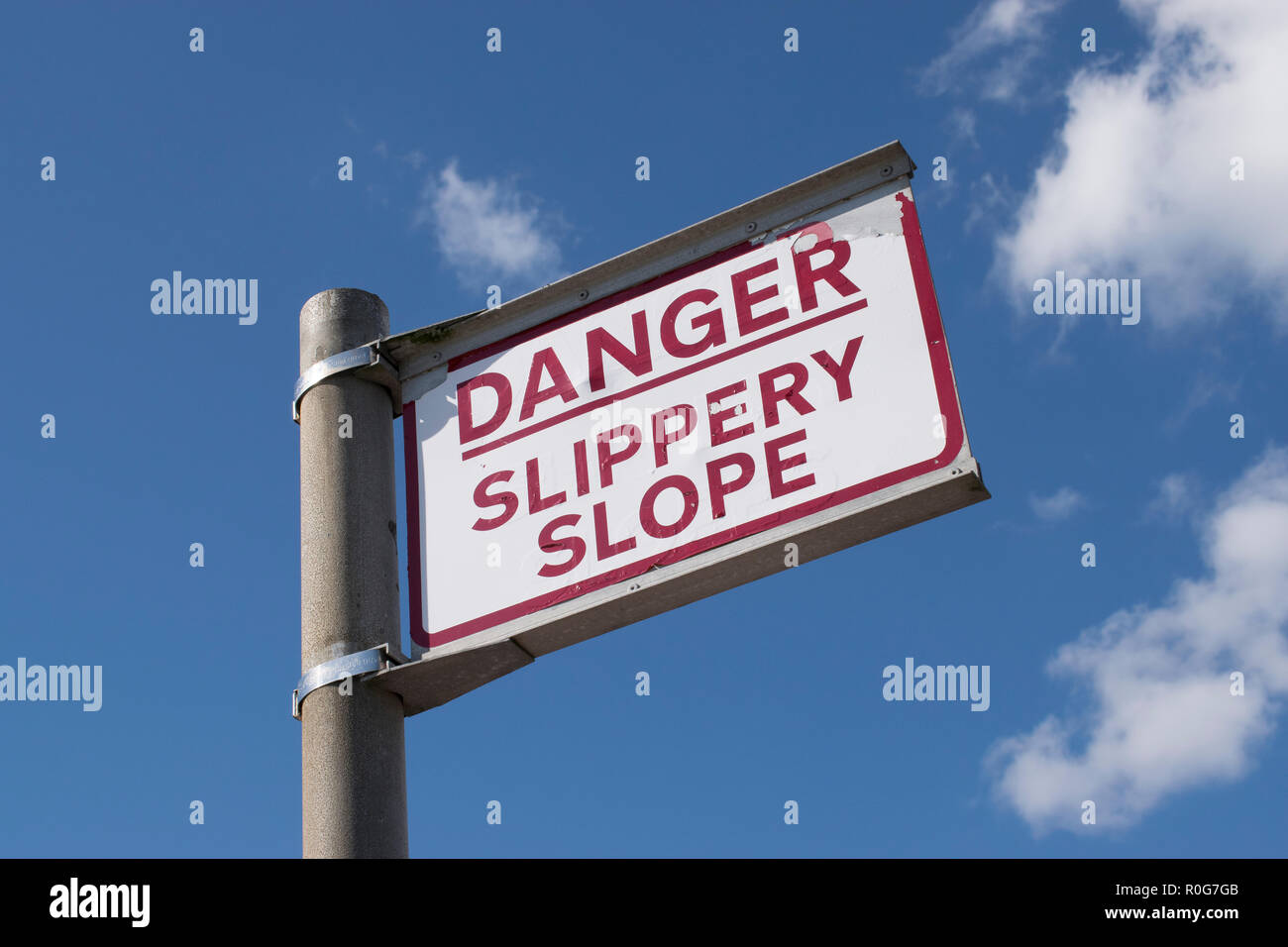 Slope sign hi-res stock photography and images - Alamy