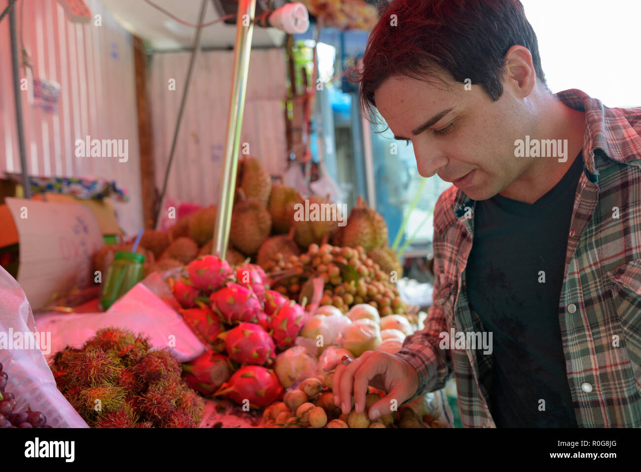 Shopping for fruits hi-res stock photography and images - Alamy