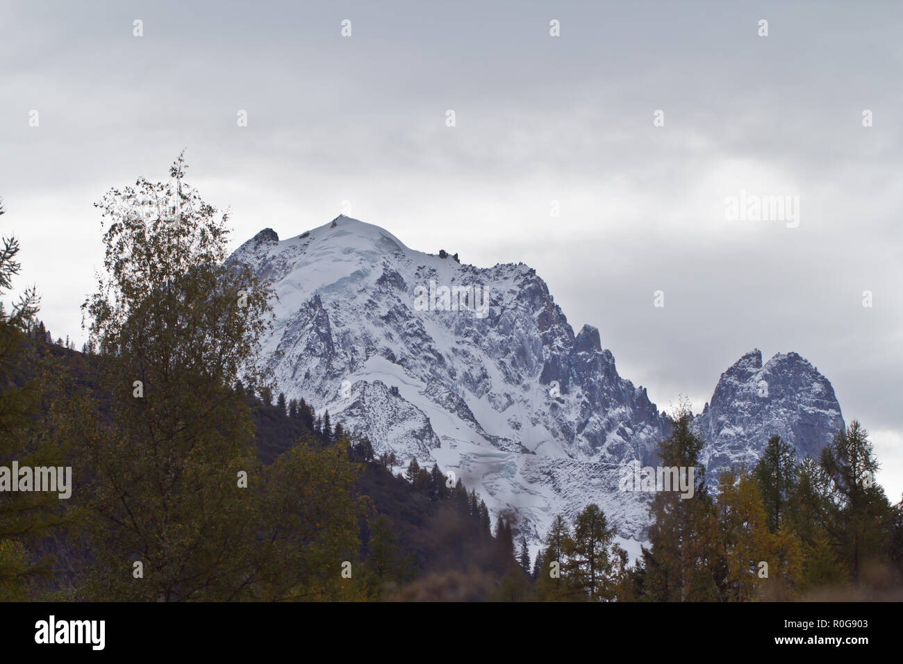 Extensive cable car system hi-res stock photography and images - Alamy