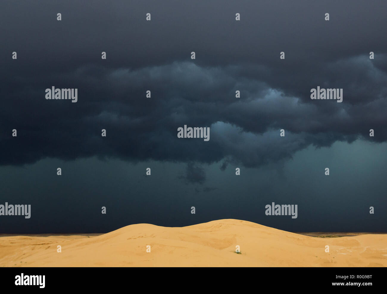 Sand dunes in the Russian desert, Russia, Astrakhan Stock Photo - Alamy