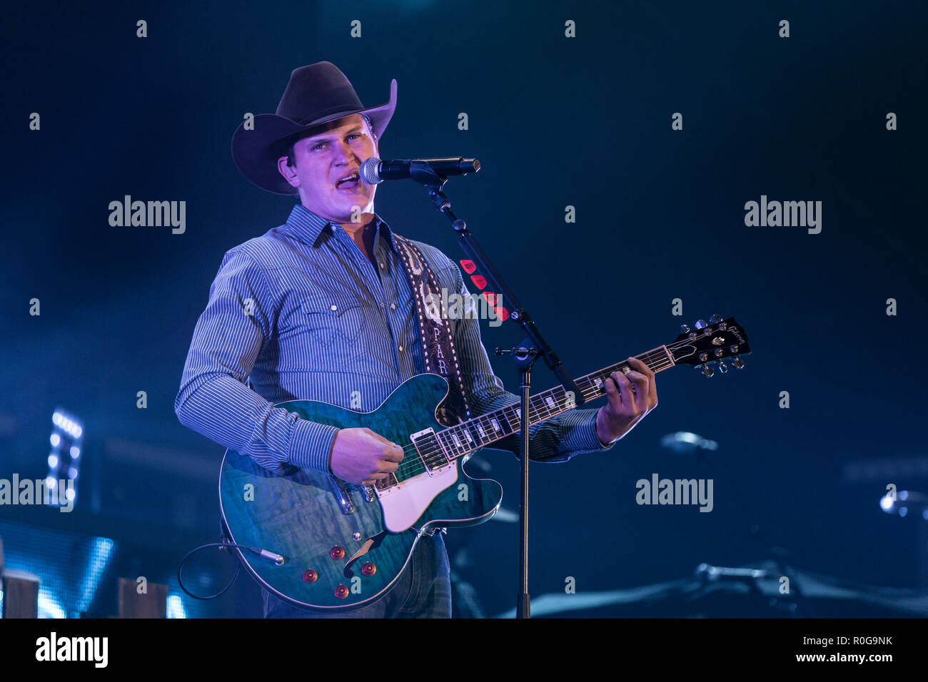 Jon Pardi High Resolution Stock Photography and Images - Alamy