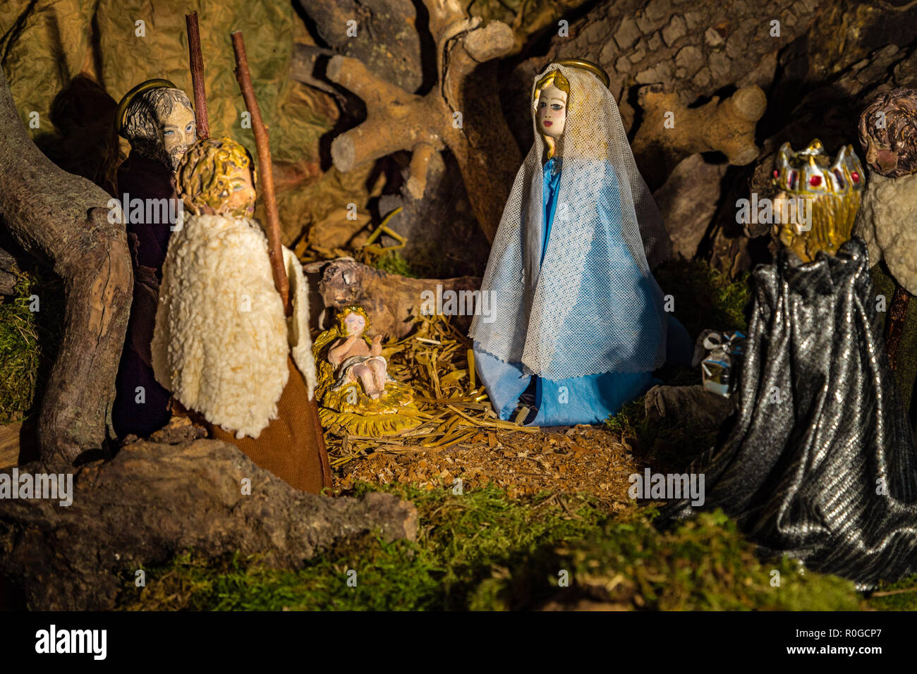 Baby Jesus, Saint Joseph and the Blessed Virgin Mary in Nativity Scene ...