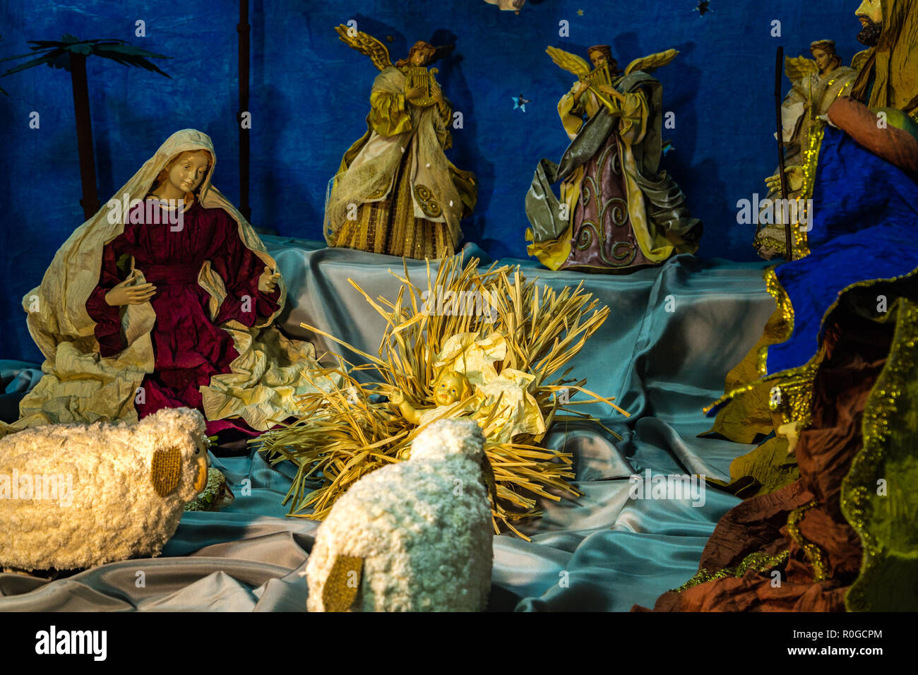 Baby Jesus, Saint Joseph and the Blessed Virgin Mary in Nativity Scene ...