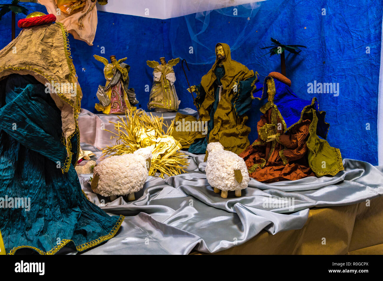 Baby Jesus, Saint Joseph and the Blessed Virgin Mary in Nativity Scene ...