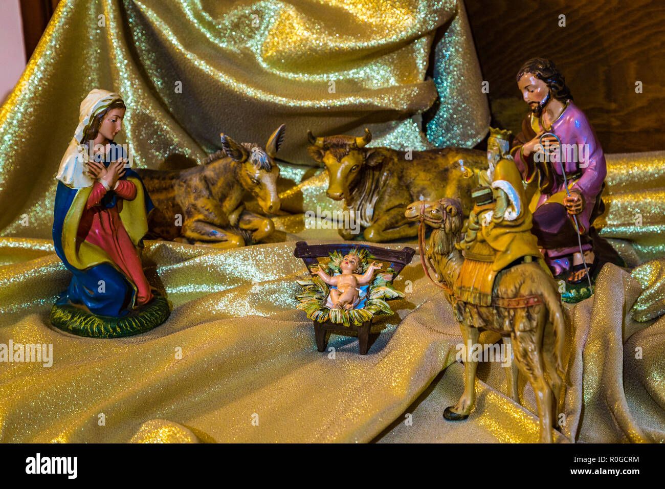 Baby Jesus, Saint Joseph and the Blessed Virgin Mary in Nativity Scene ...