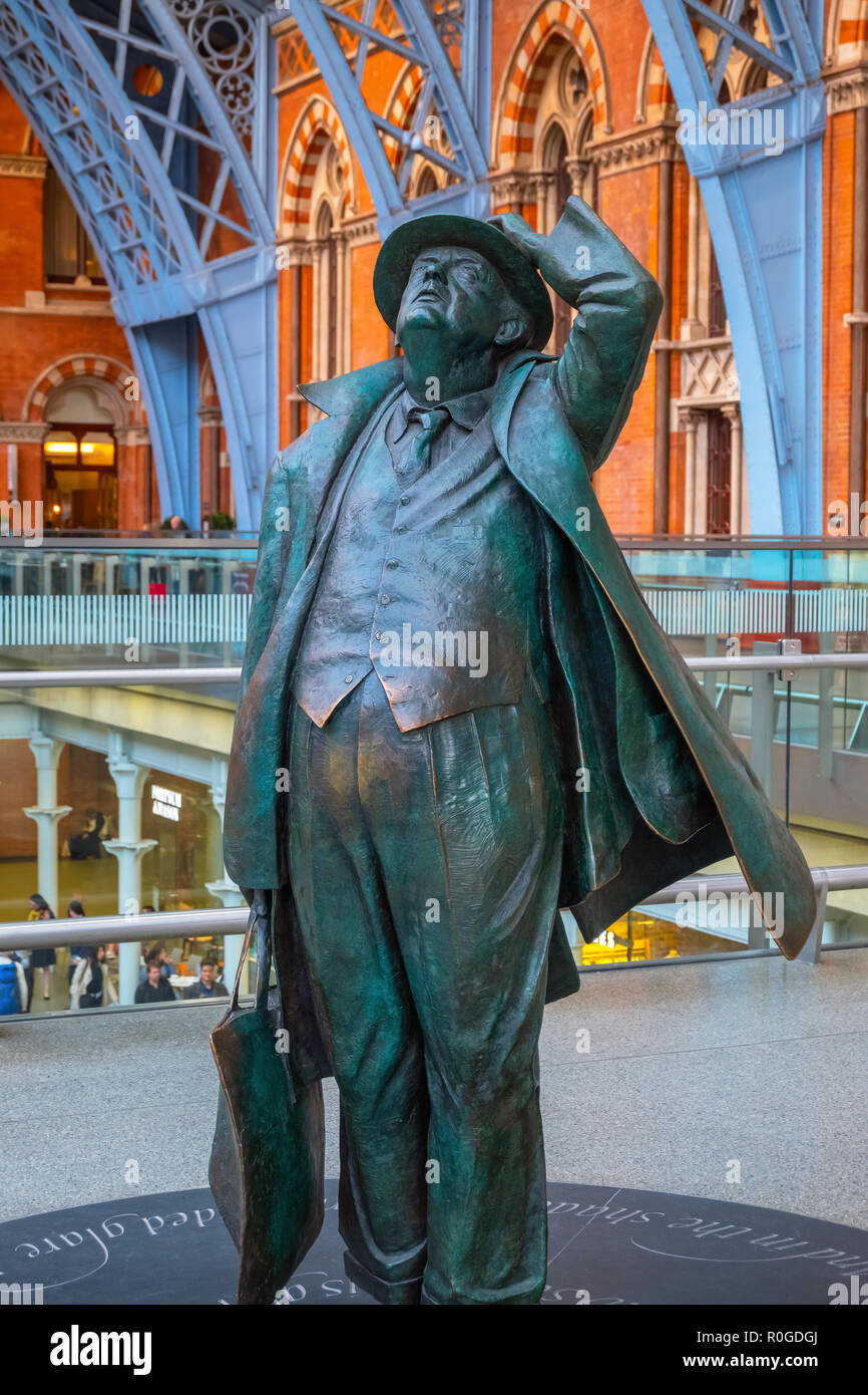 London, UK - May 14 2018: The Betjeman statue of sir John Betjeman the ...