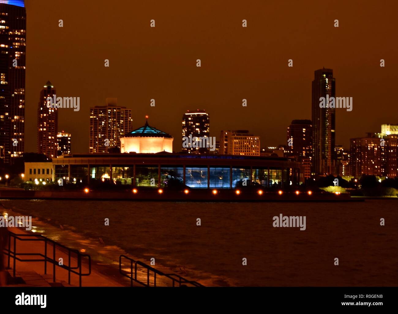Chicago skyline is one of the tallest skylines in the world, boasting 4 ...
