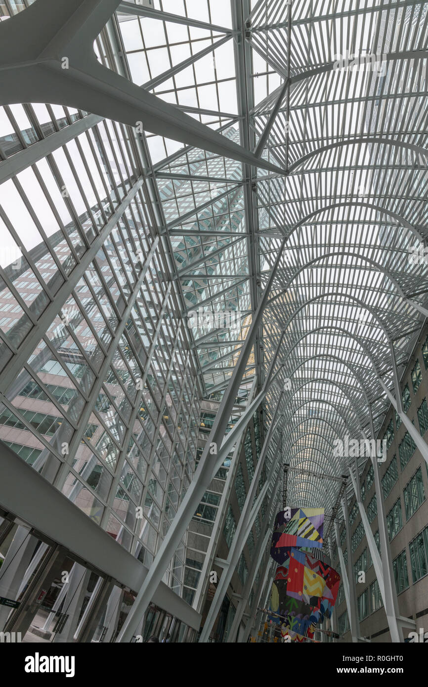 Allen lambert galleria canada hi-res stock photography and images - Alamy