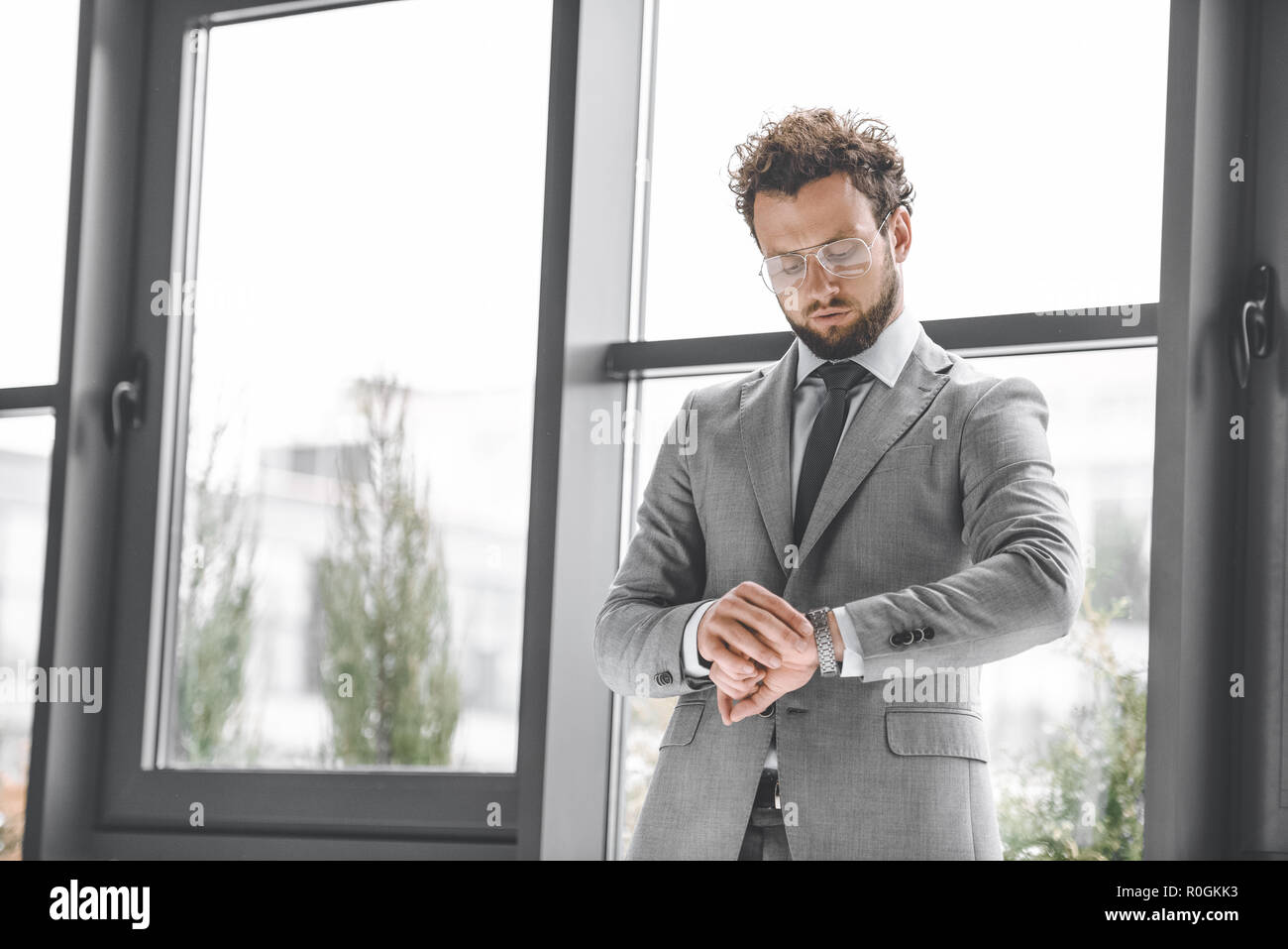 Check time hi-res stock photography and images - Alamy