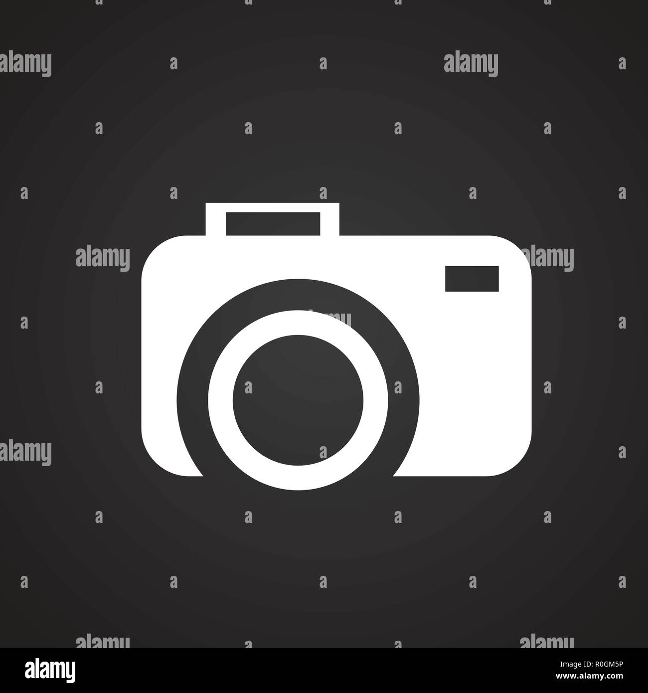 Tourist camera on black background icon Stock Vector Image & Art - Alamy