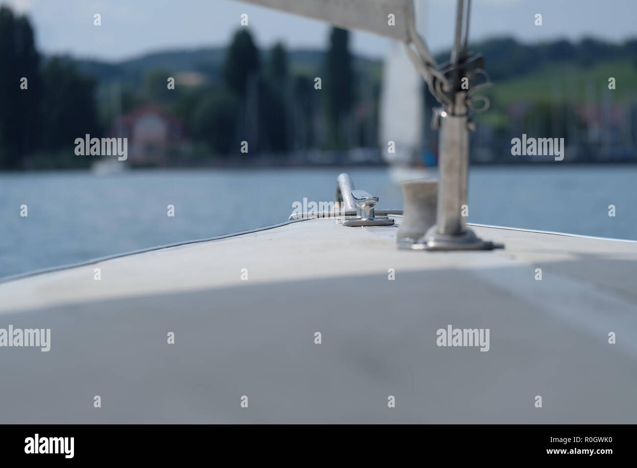 Sailing cleat in focus Stock Photo - Alamy